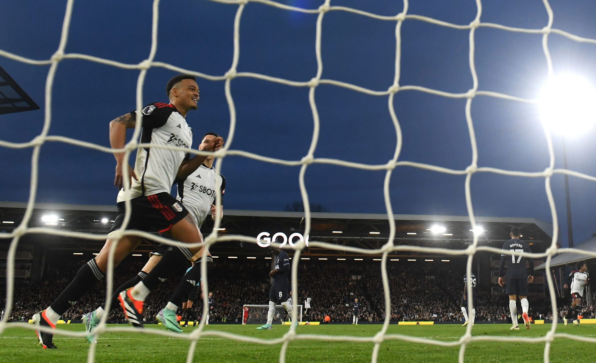 Tottenham Hotspur make contact to sign striker who is simply 'horrible ...